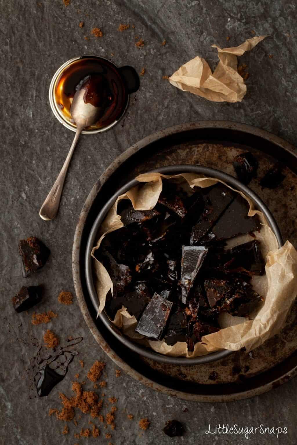 Bonfire Toffee (Treacle Toffee) & Bonfire Toffee Lollipops - Little ...