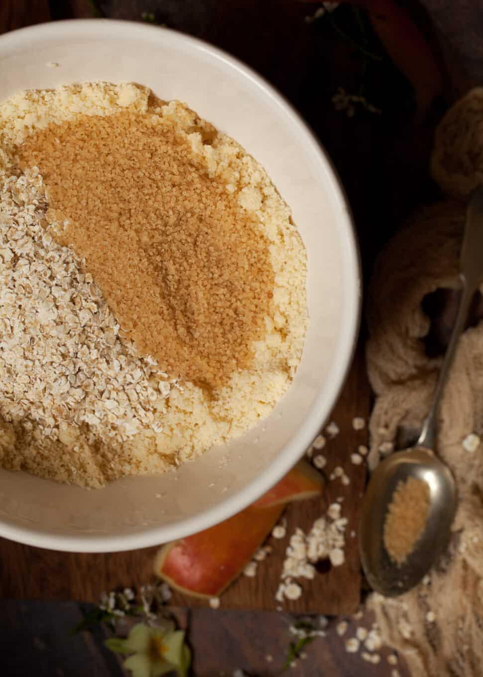 Apple and Blackcurrant Crumble - Littlesugarsnaps