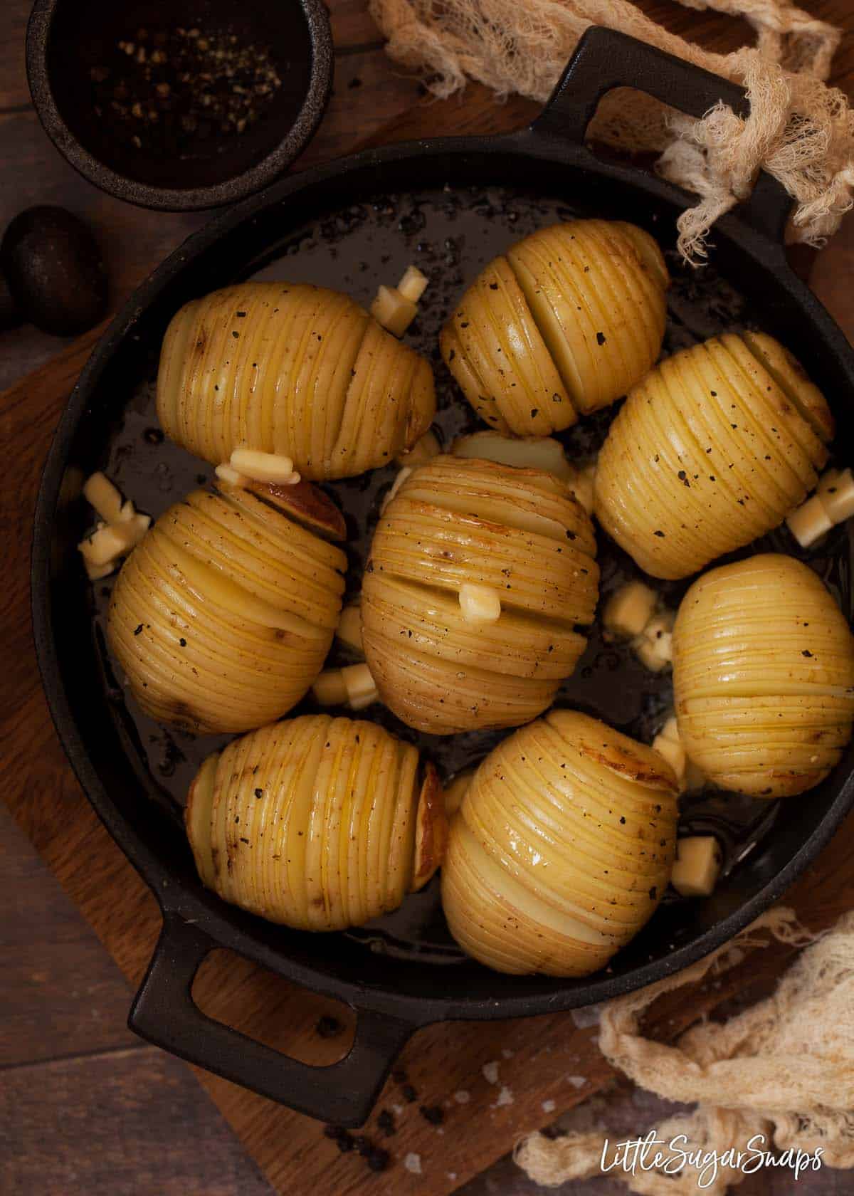 Cheesy Hasselback Potatoes with Bacon - Littlesugarsnaps