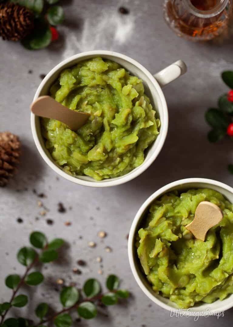 Mushy Peas Recipe with Foolproof Instructions - Little Sugar Snaps