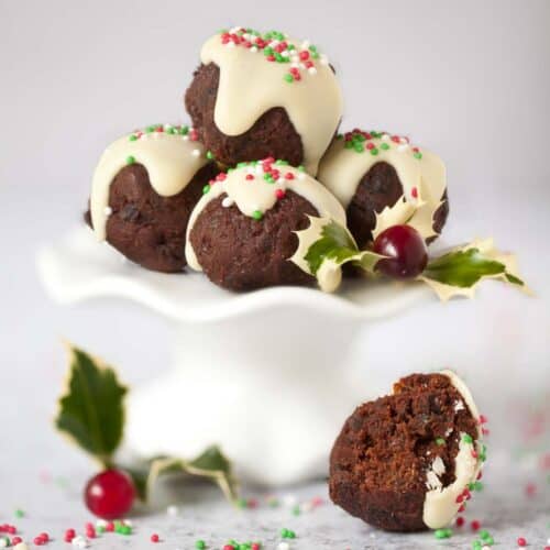 Christmas Pudding Chocolates - Little Sugar Snaps