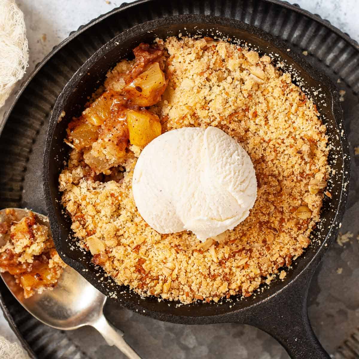 Pineapple Crumble with Cinnamon and Coconut - Little Sugar Snaps