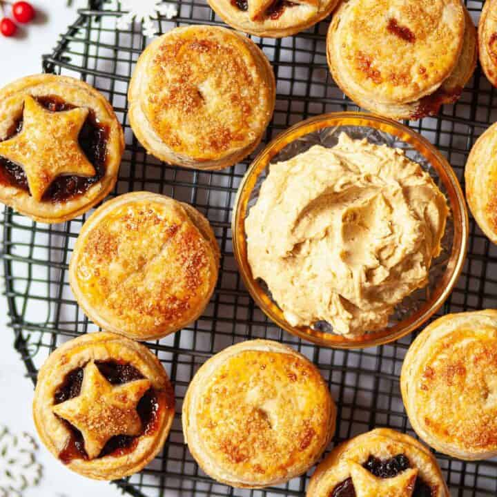 Quick Puff Pastry Mince Pies - Little Sugar Snaps