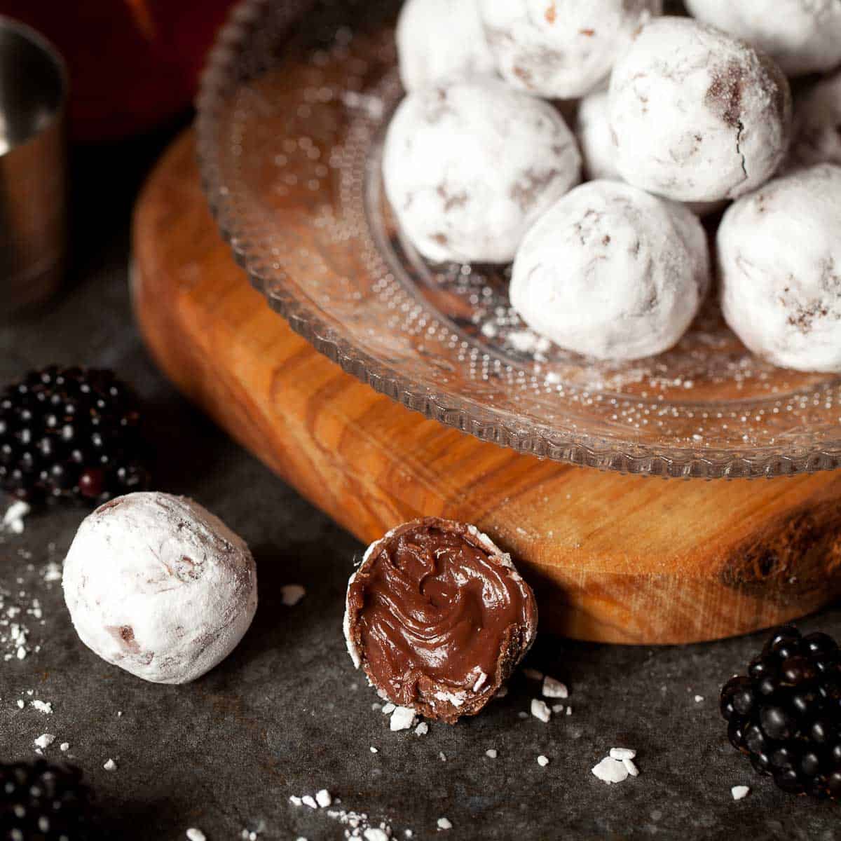 Cocktail Inspired Truffles: Bramble Truffles (Gin & Blackberry ...