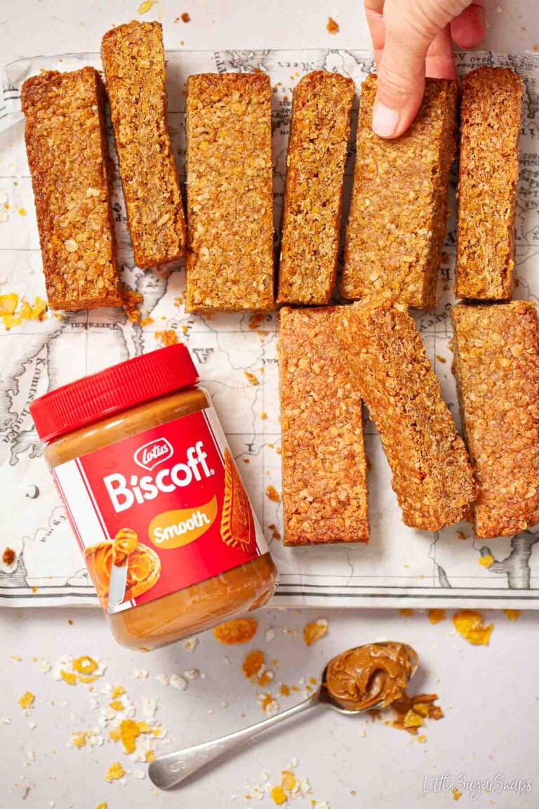 Cornflake Flapjack with Biscoff - Little Sugar Snaps